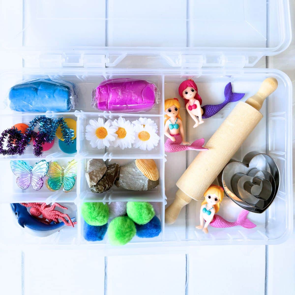 How to Make an Easy DIY Playdough Kit for Kids - Simply Full of Delight