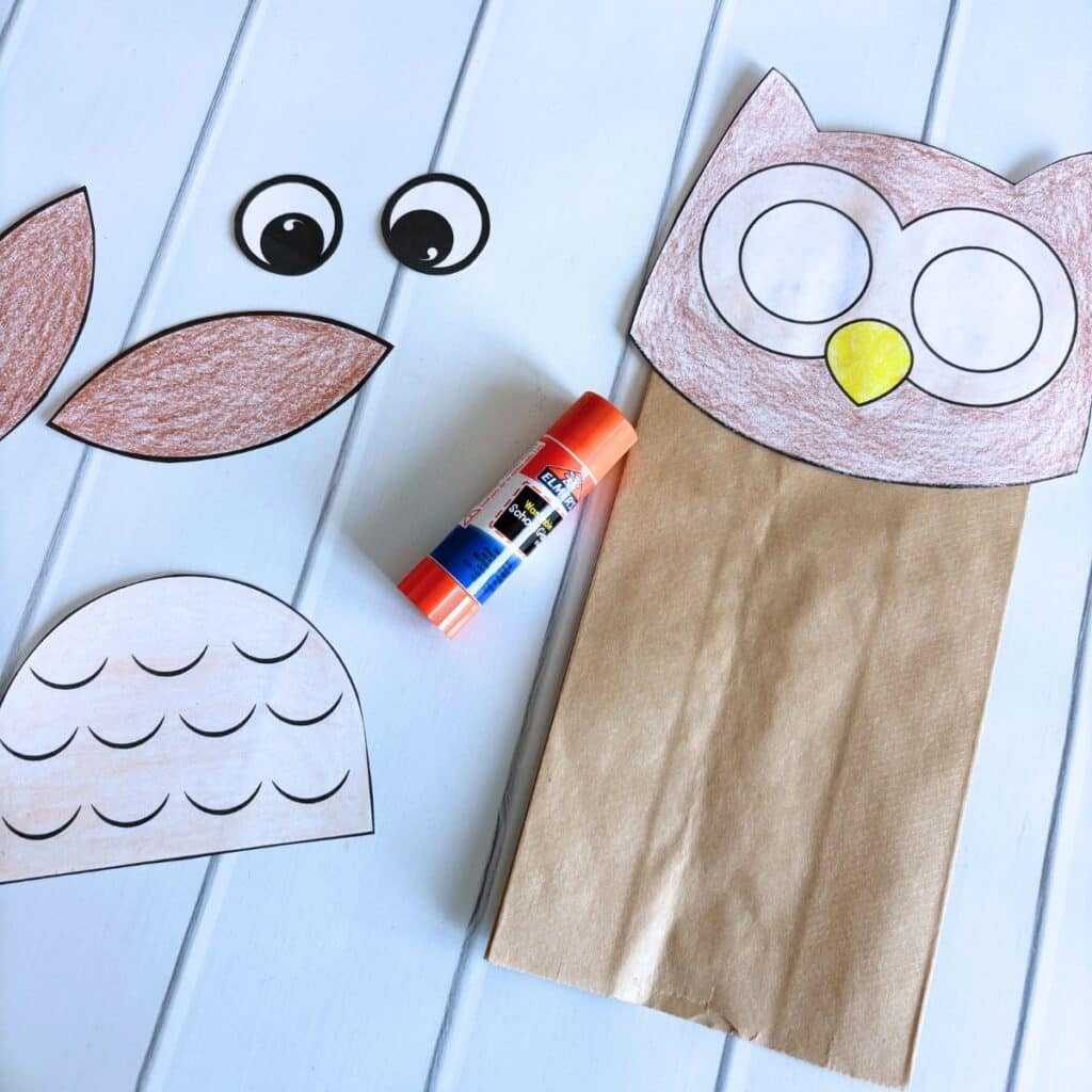 Owl Paper Bag Puppet Craft for Kids (Free Template!) - Simply Full of ...